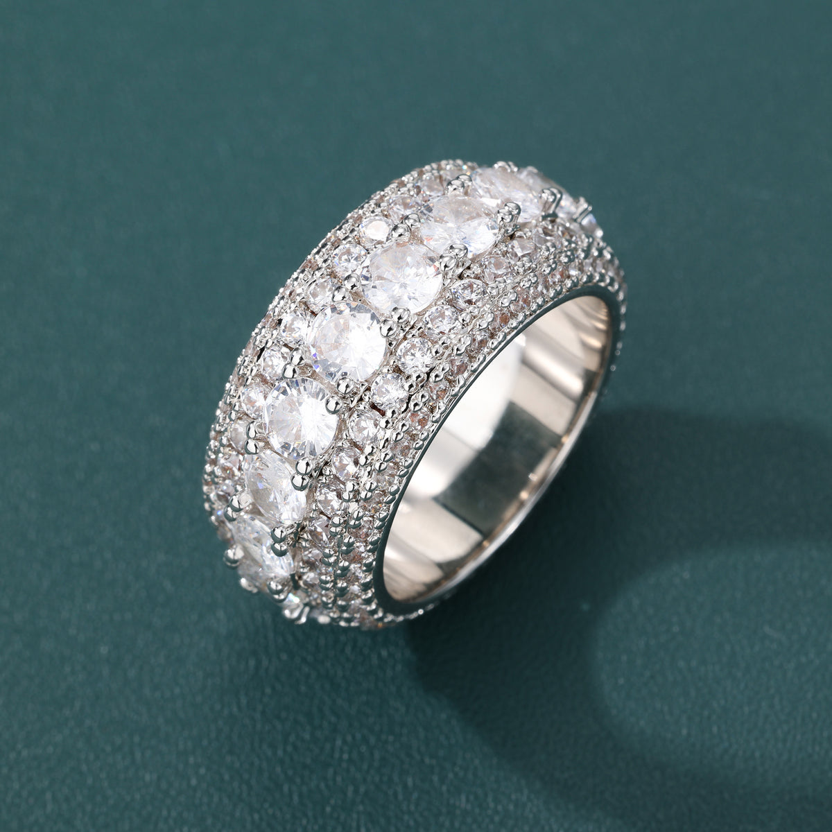 Eternity Luxe Ring (White Gold) – EMPIRE HOLLYWOOD